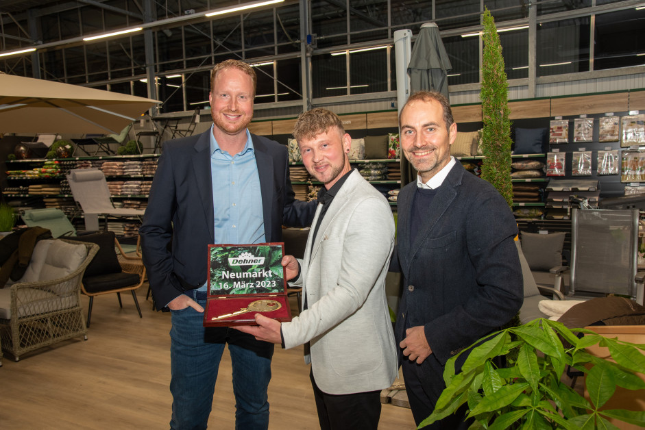 Zwei neue Dehner-Gartencenter an ei... - pet-online