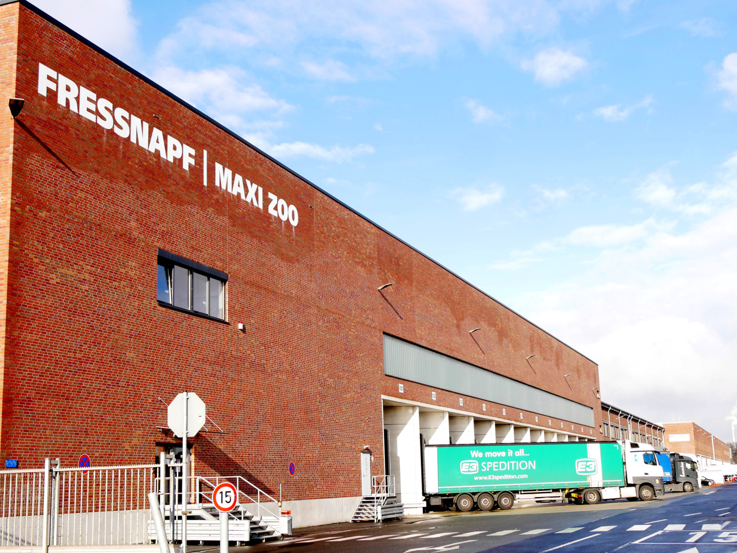 Fressnapf wächst auch in Krisenzeit... - pet-online