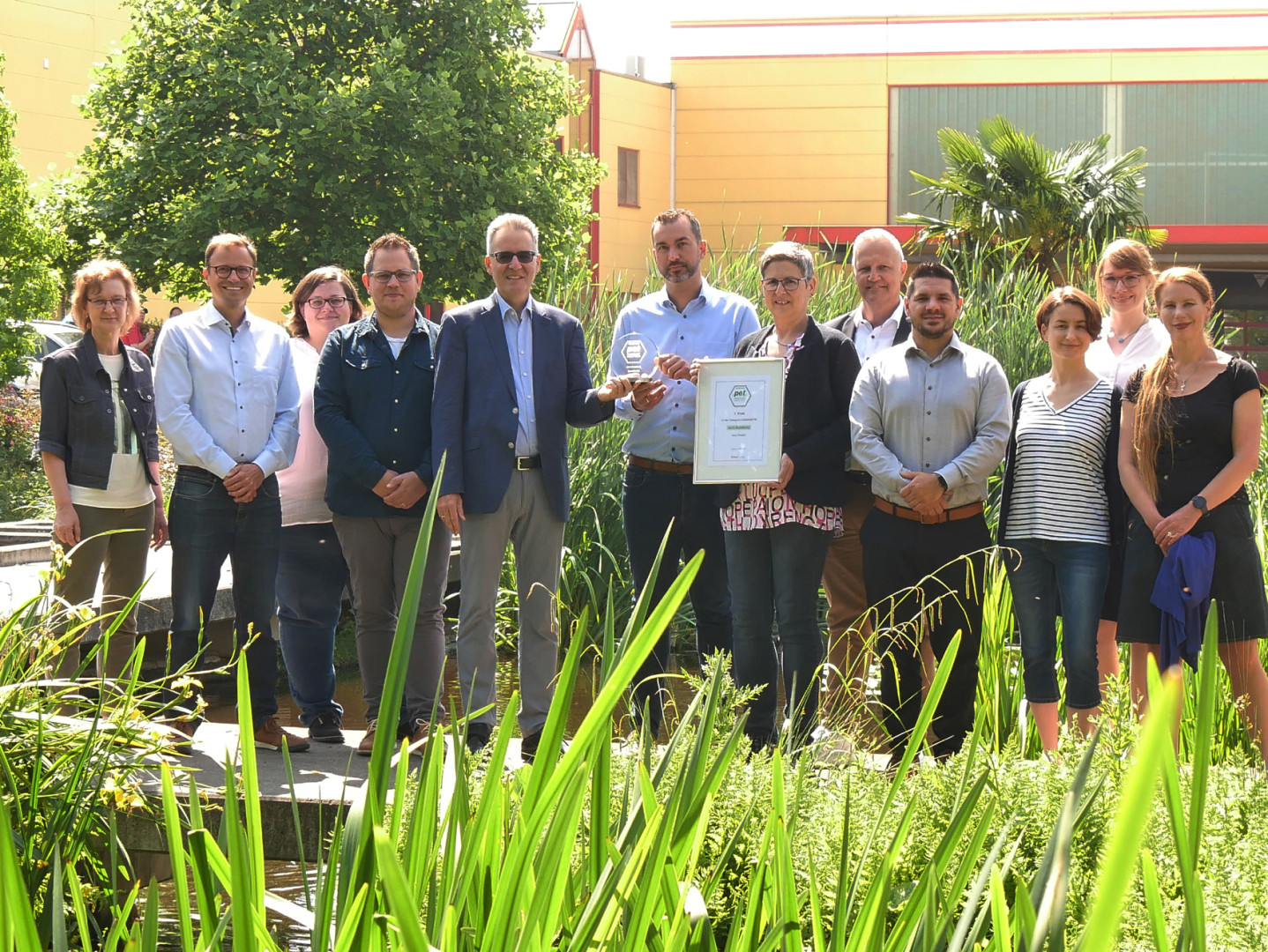 Sera stellt sich neu auf - pet-online