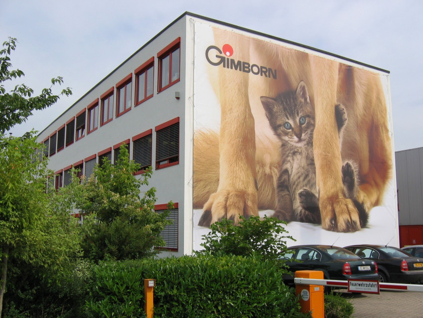 Gimborn erweitert in Emmerich - pet-online