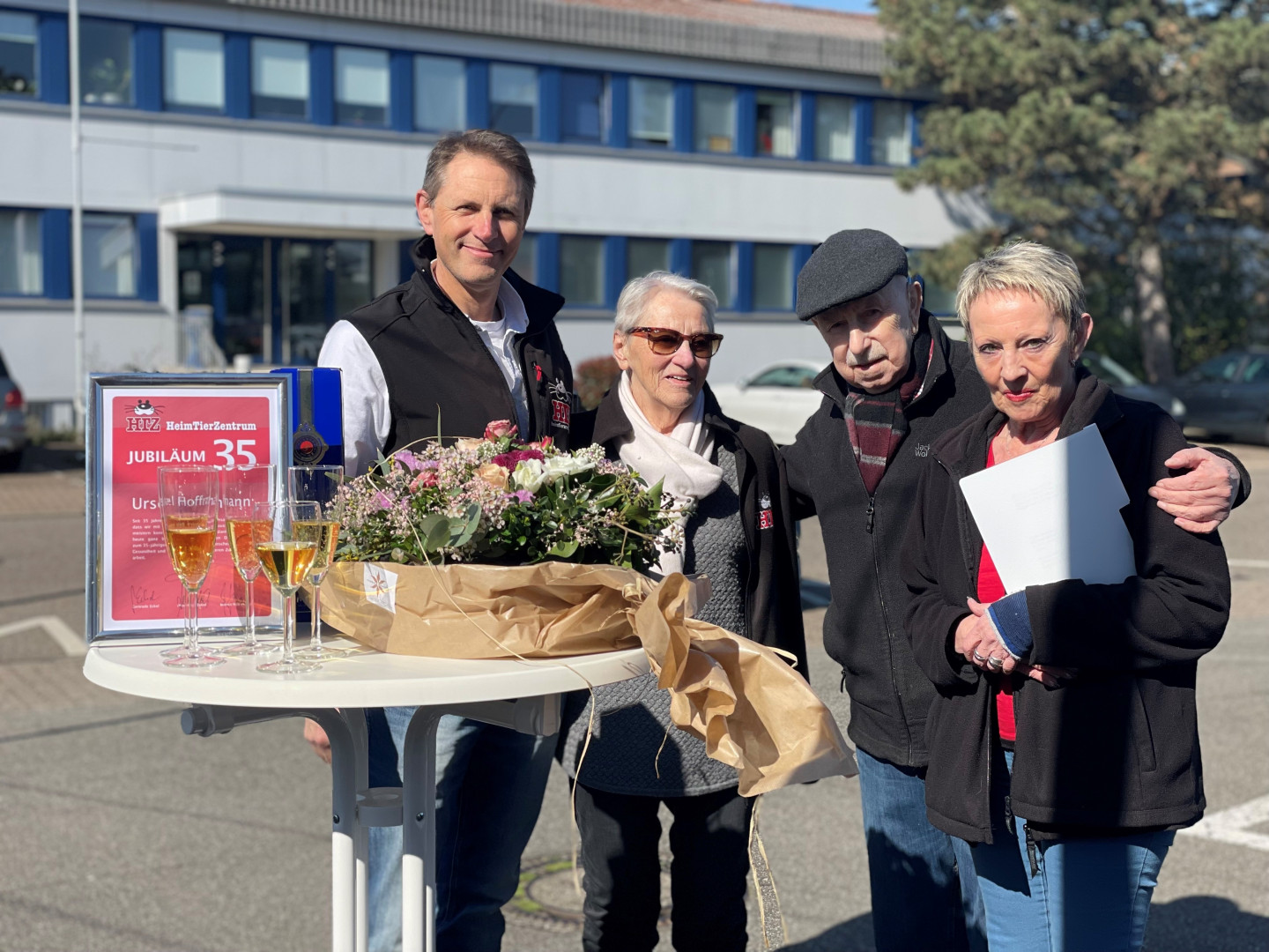 Betriebsjubiläum bei HTZ - pet-online