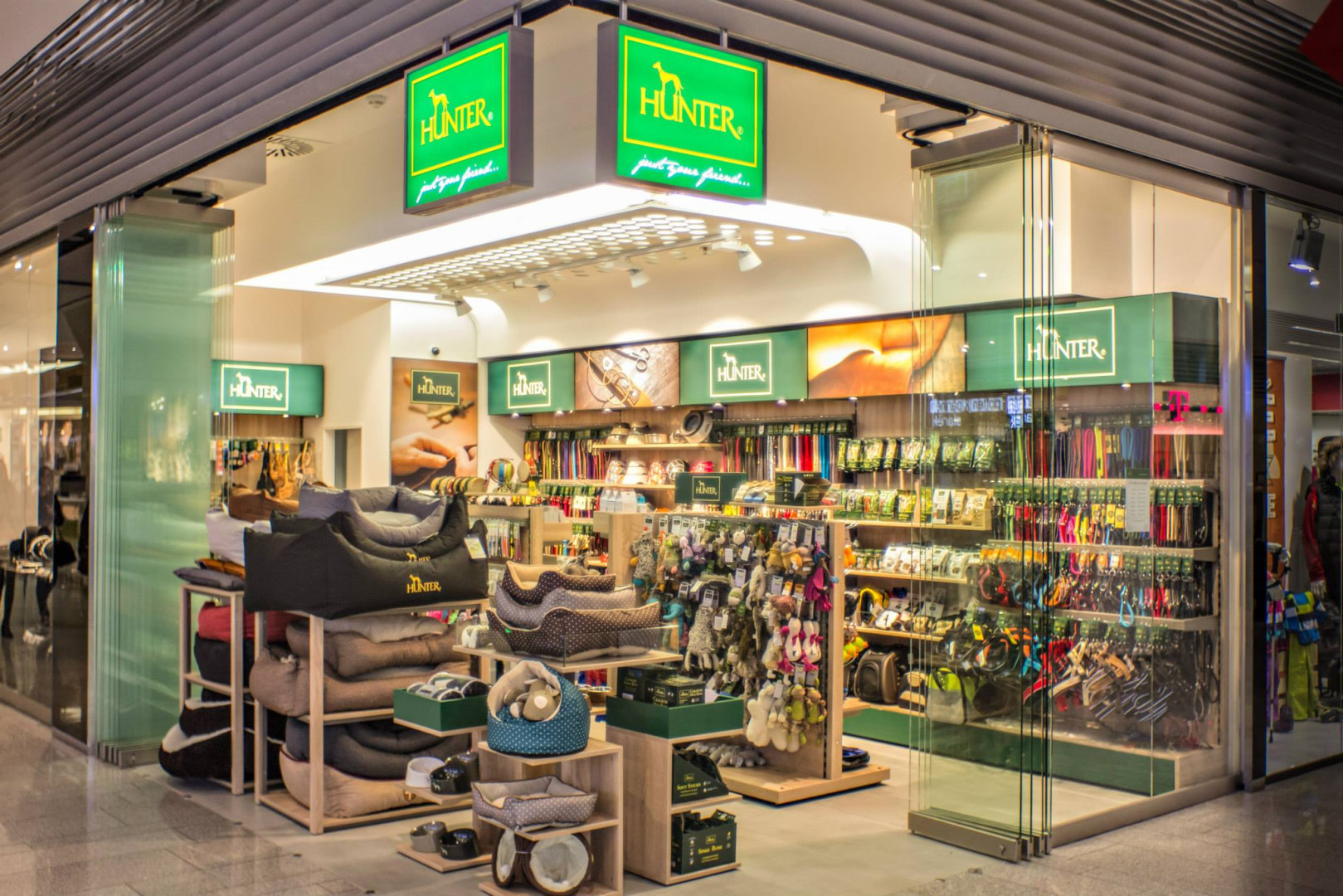Neuer Hunter Brand Store - pet-online